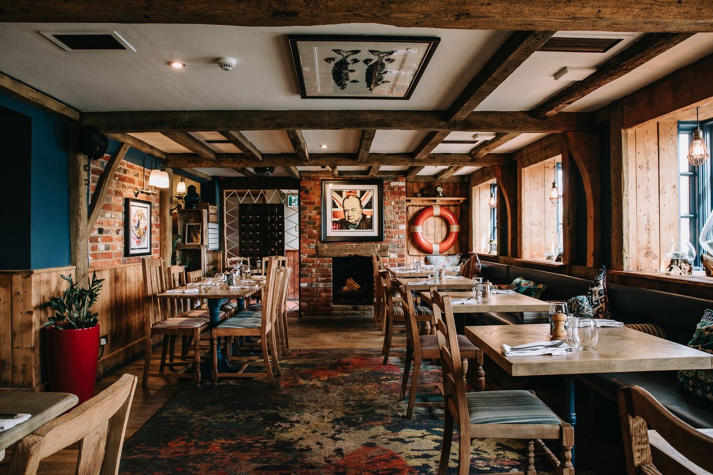 Jolly Sailor, Hamble | Riverside Pub & Restaurant nr Southampton